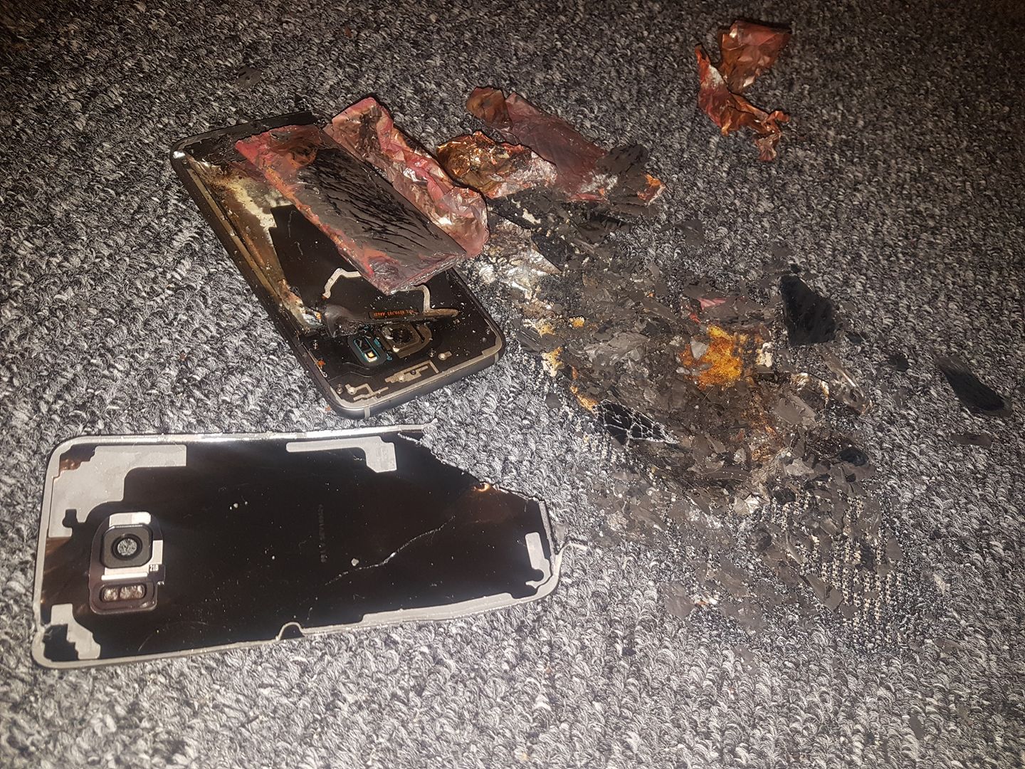 Warning after mobile phone explodes - Herald.Wales