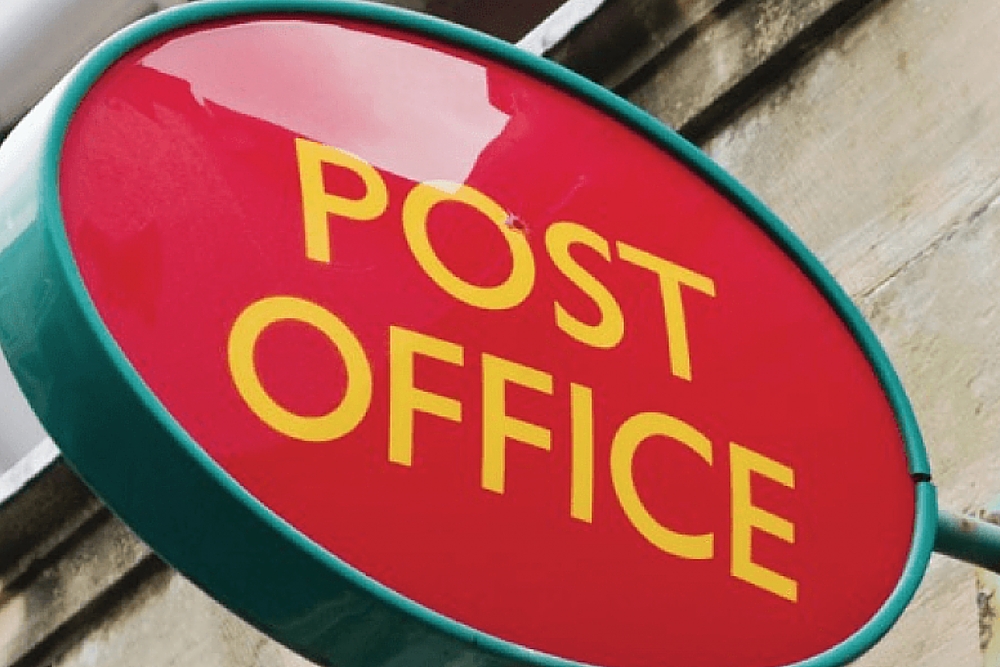 Caernarfon Post Office closure sparks fears for local community ...
