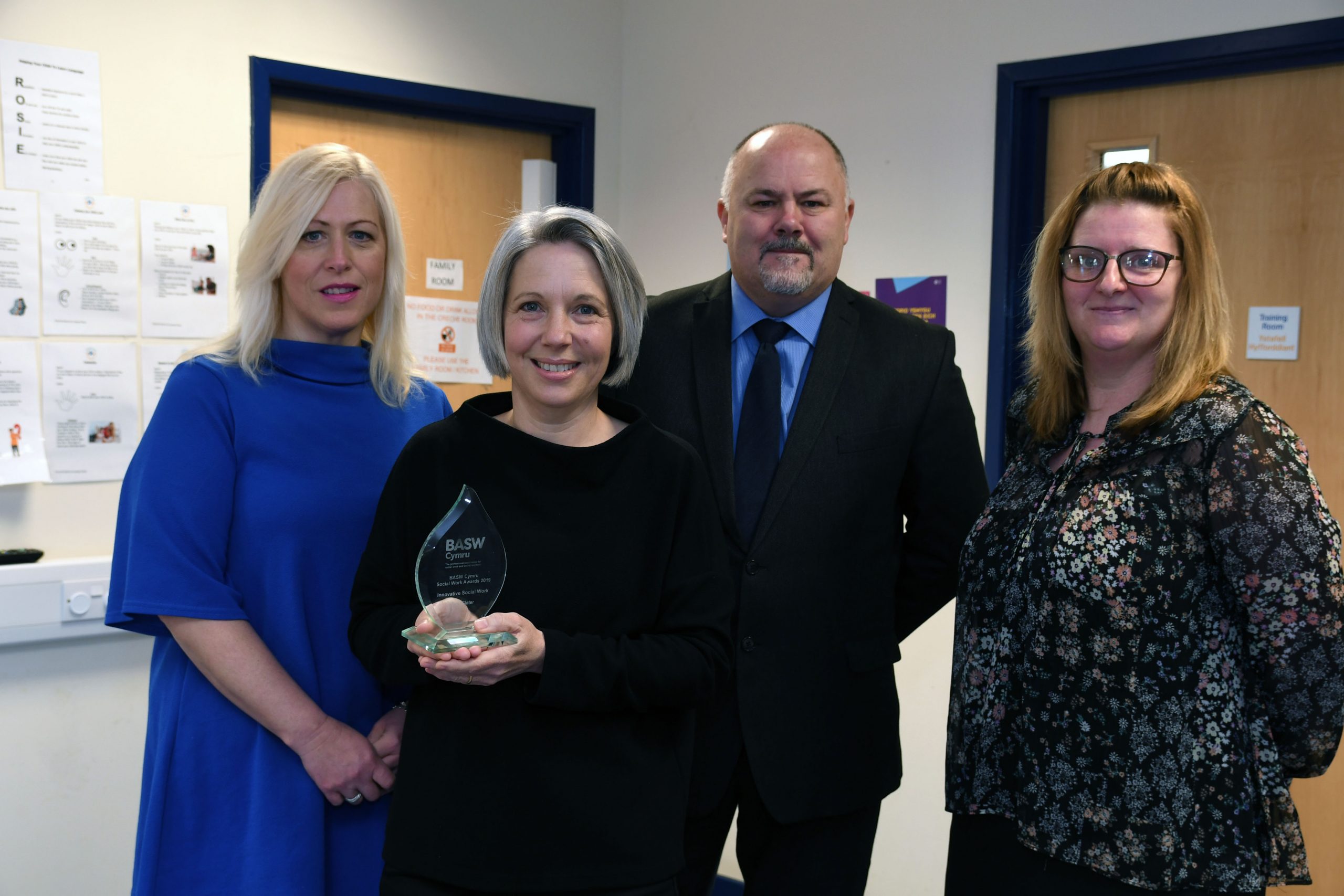 Social worker wins national award - Herald.Wales
