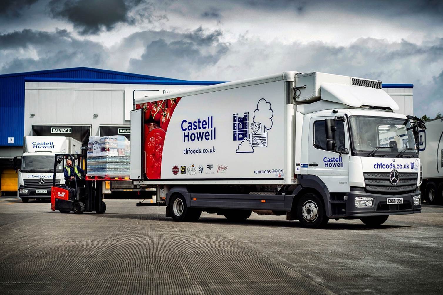 Castell Howell Foods banks on 16 tried and trusted Mercedes-Benz Atego ...