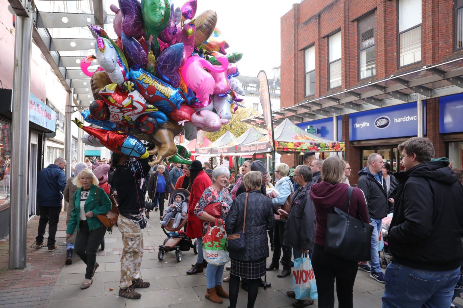 Llanelli Food Festival makes mouthwatering return - Herald.Wales