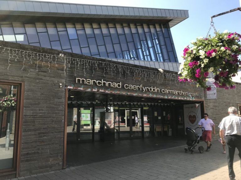 A phased opening for Carmarthenshire markets - Herald.Wales