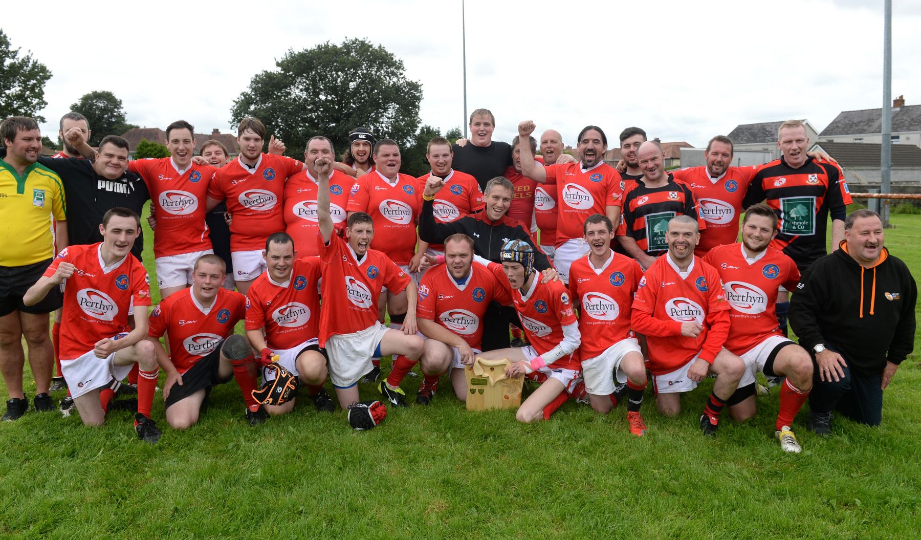 Llanelli Warriors RFC Win World Award - Herald.Wales
