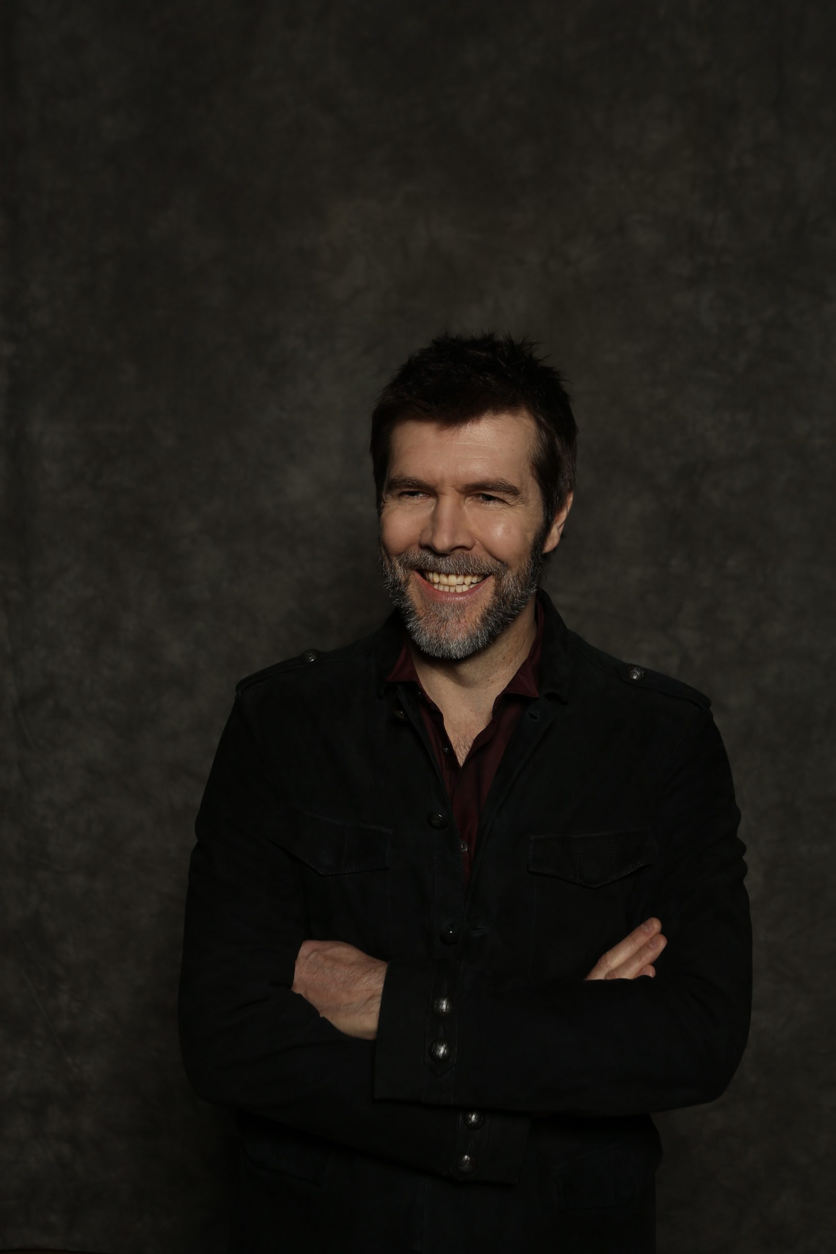 Rhod Gilbert supports Welsh NHS Charity Christmas Campaign - Herald.Wales