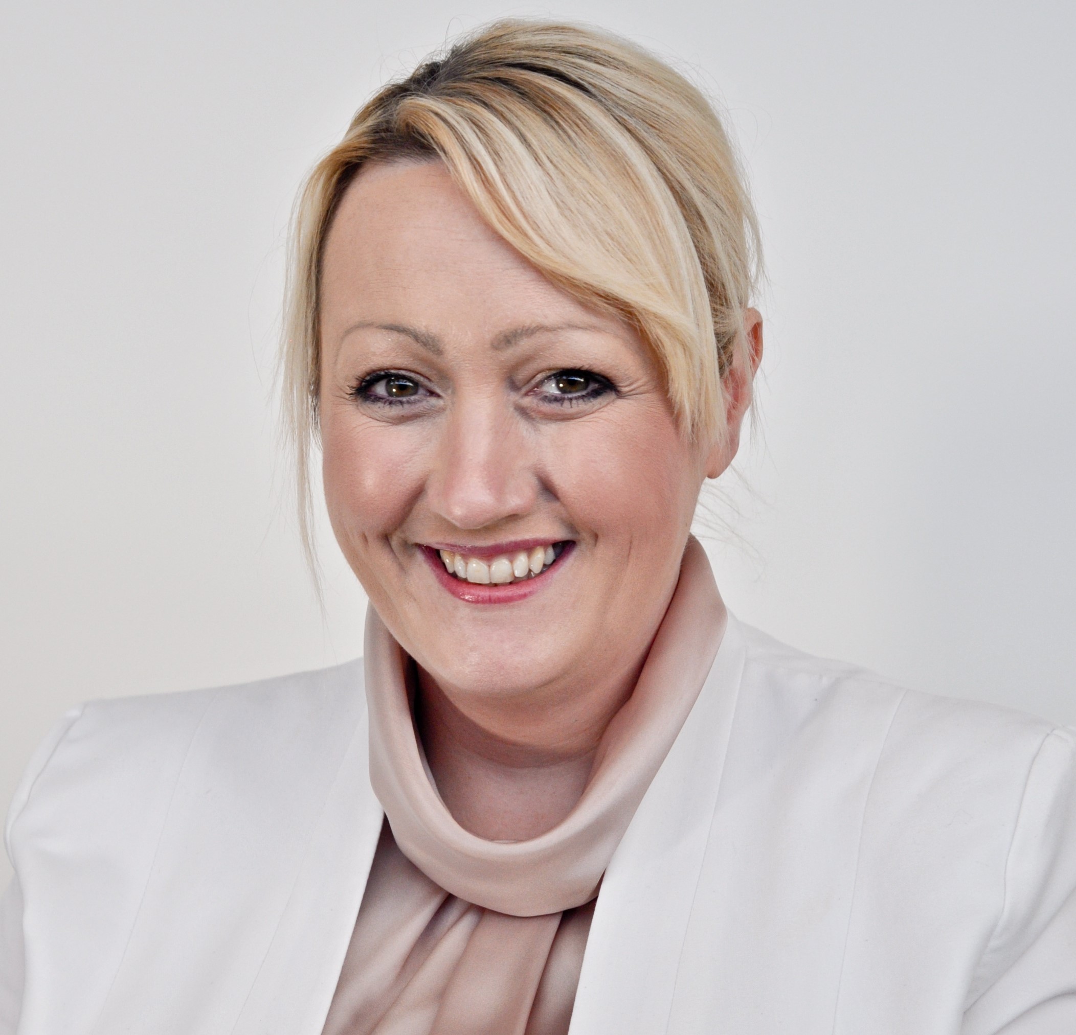 £8.1bn to support green infrastructure - Herald.Wales