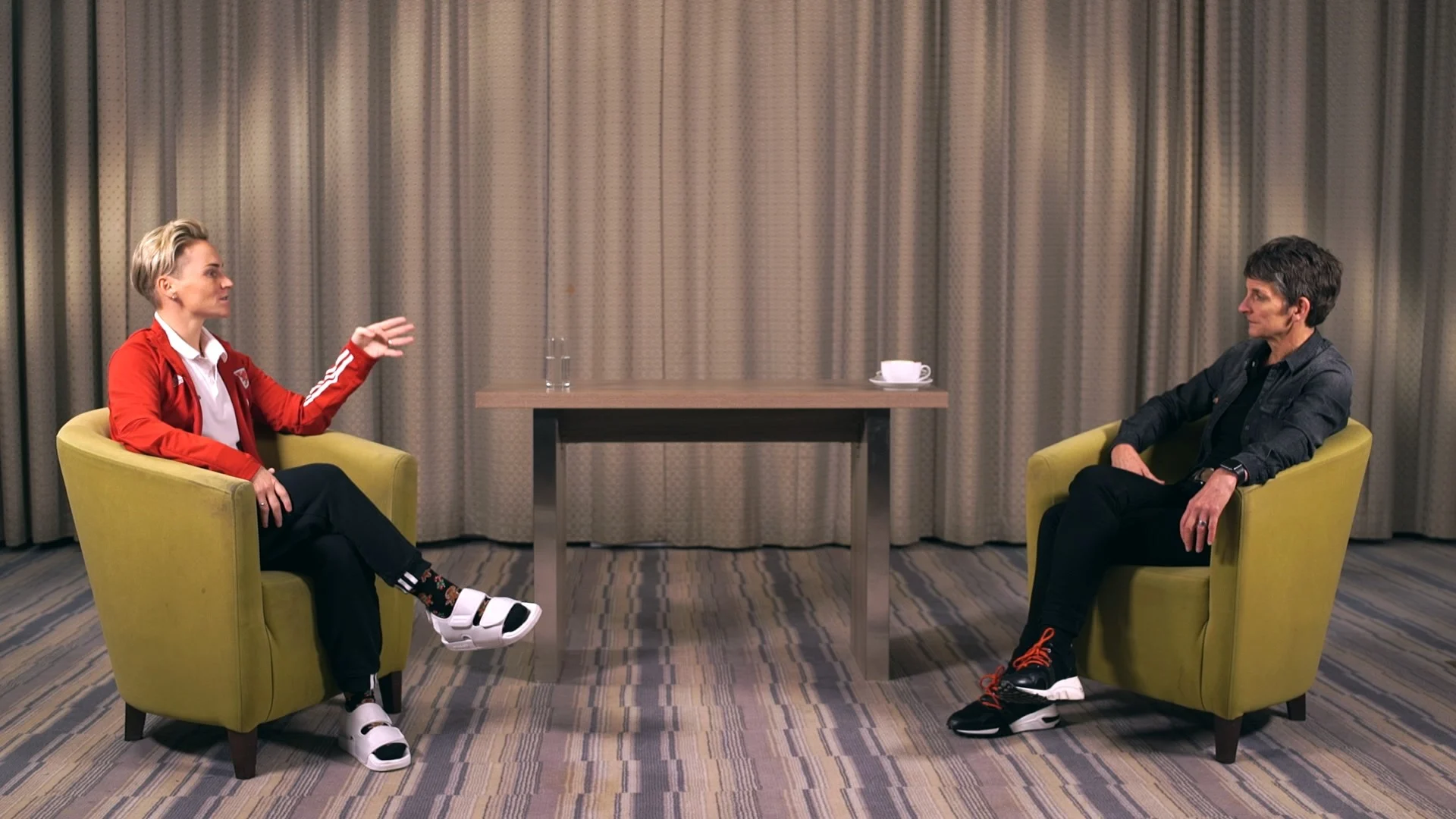 NWSL and Wales star Jess Fishlock to star in S4C football documentary ...