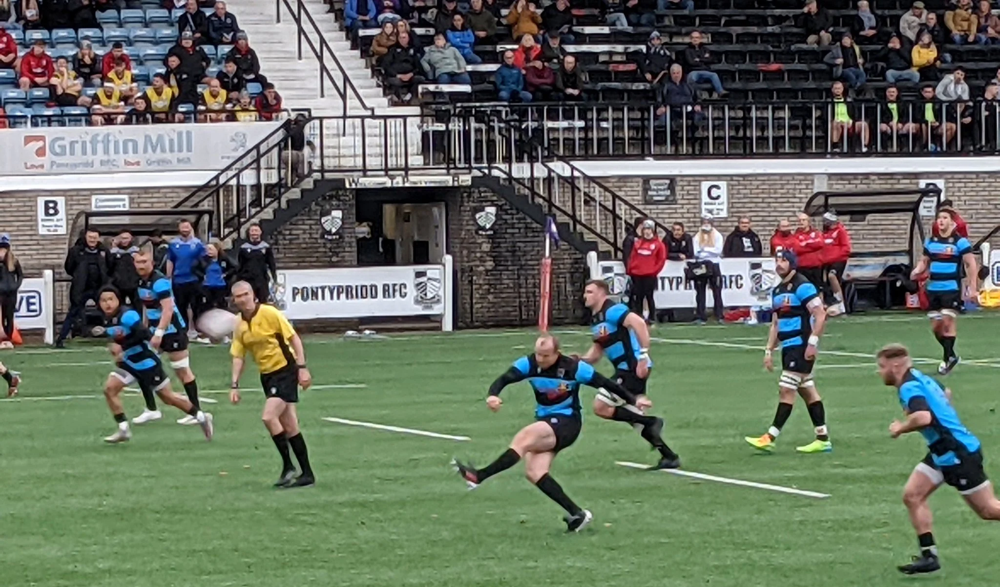 Cardiff prove too strong for Pontypridd - Herald.Wales