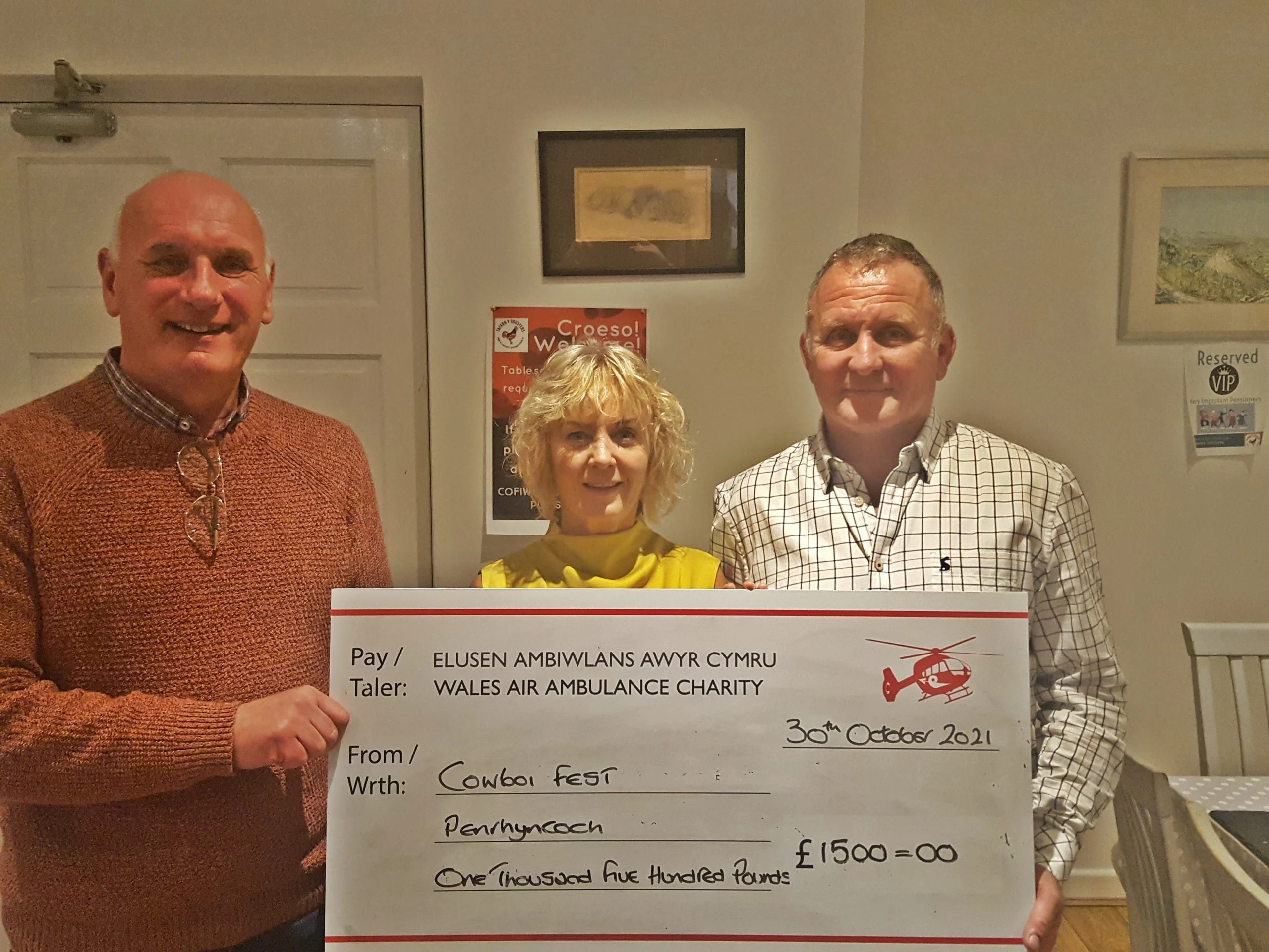 Successful CowBoi Fest raises £1,500 for Wales Air Ambulance - Herald.Wales