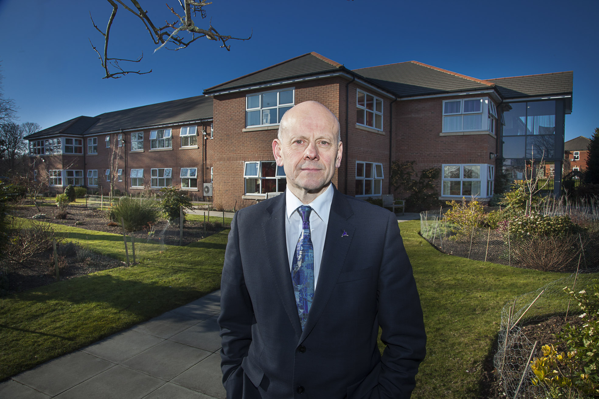 Plea to make sure that all social care heroes get £1,000 bonus - Herald ...