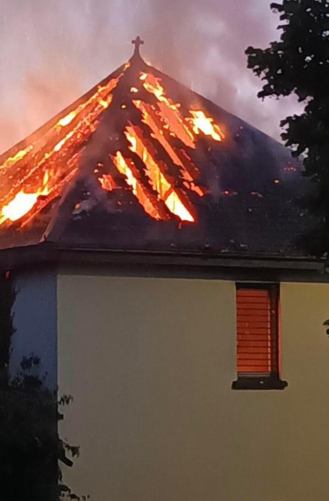 Three teenagers arrested following multi-storey car park fire - Herald ...