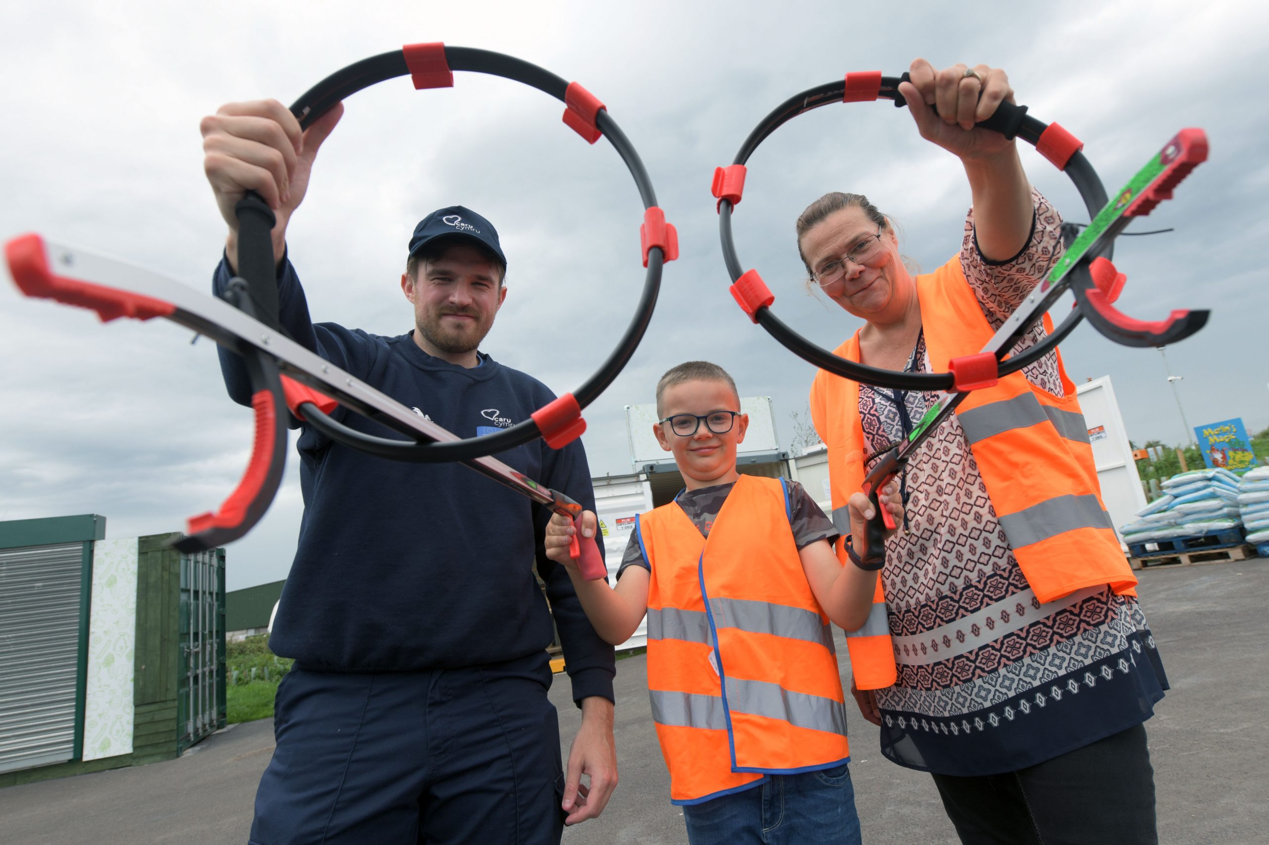 Environment hero helps to keep Carmarthenshire clean - Herald.Wales