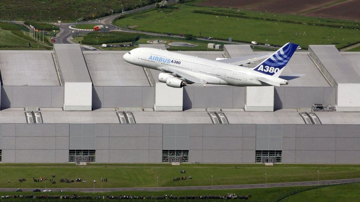 Airbus aiming to increase A320 jet production by 50% in 2025 - Herald.Wales