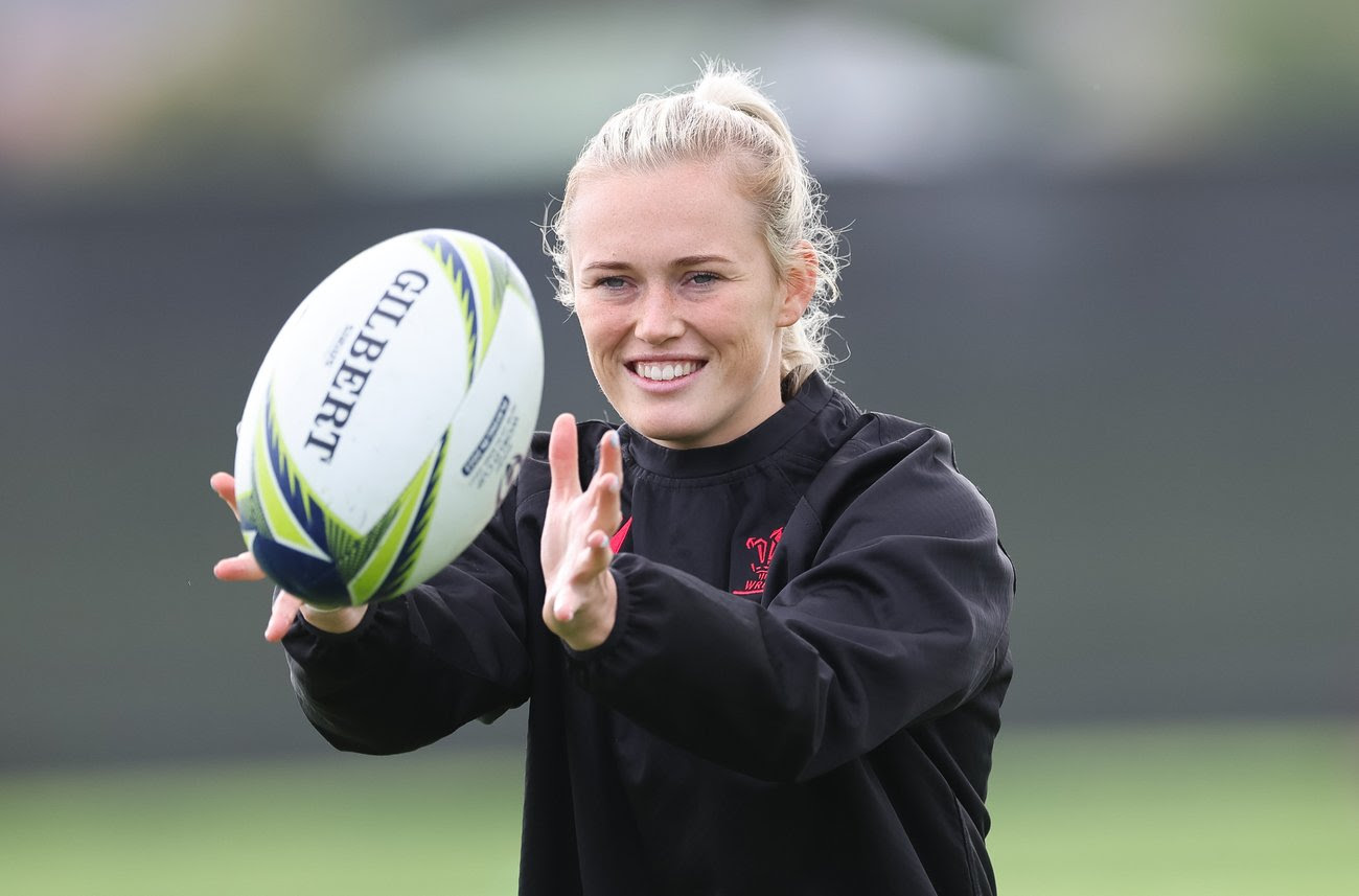 Webb and Neumann start for Wales in World Cup opener - Herald.Wales