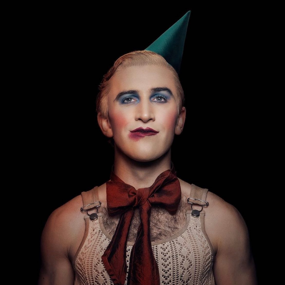 Welsh actor Callum Scott Howells makes his Graham Norton Show debut ...