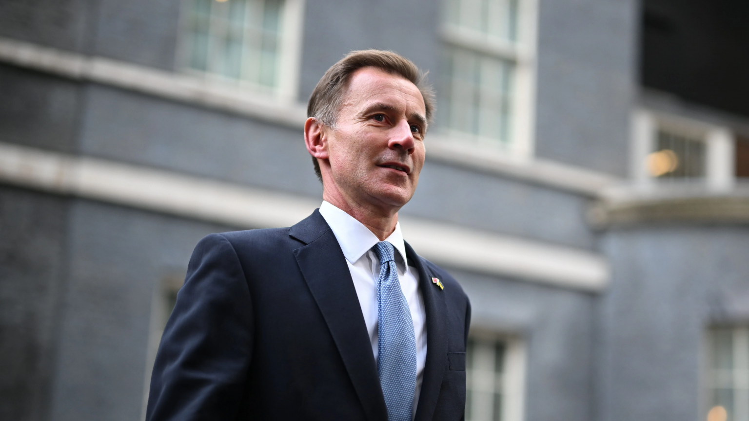 DWP announces further support for low-income households - Herald.Wales