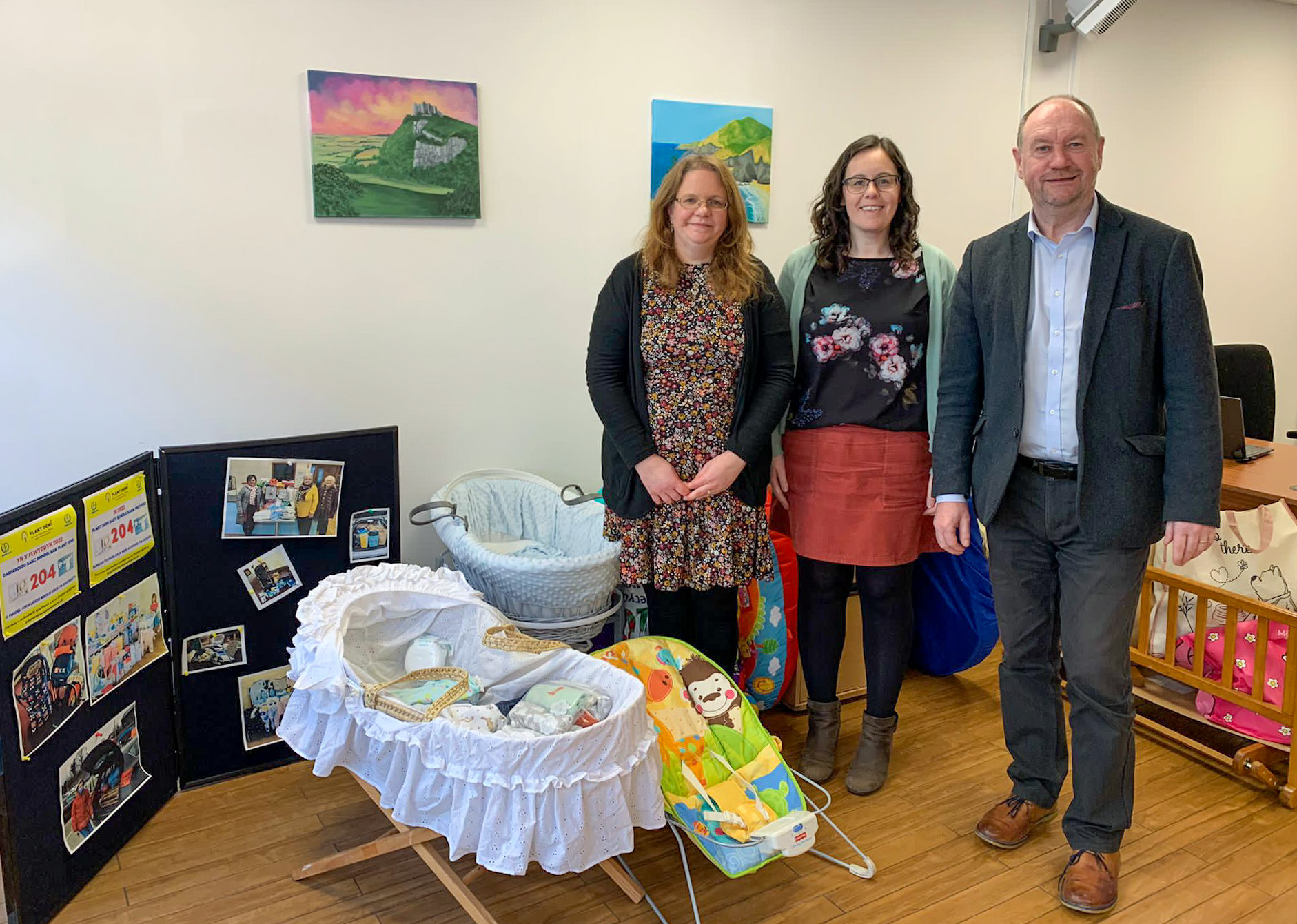 Success of Pembrokeshire Baby Bundle Bank highlighted to MS - Herald.Wales