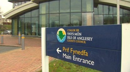 Anglesey Council approves draft budget with 9.5% tax rise and savings ...