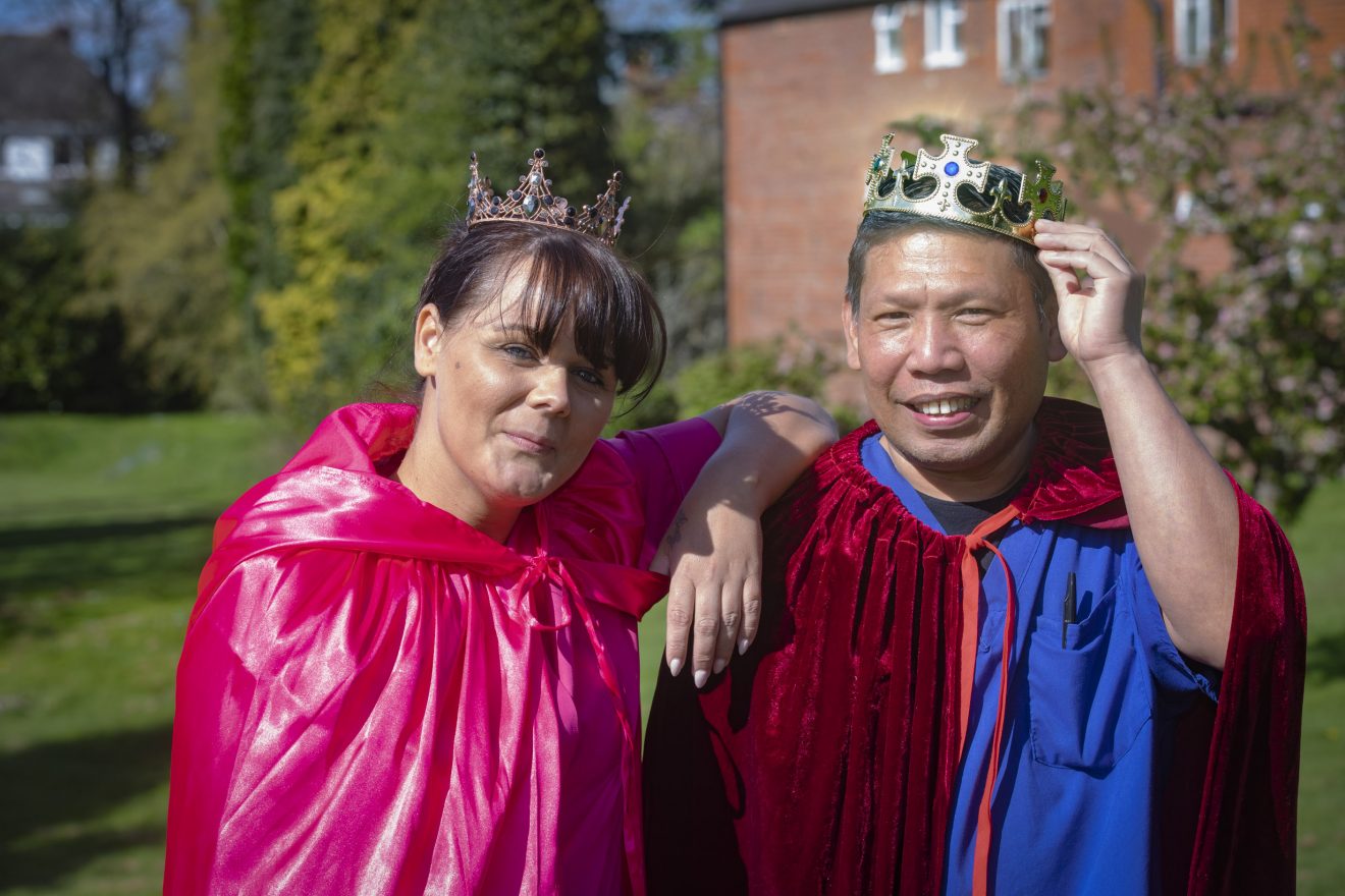 King Ben and Queen Sara crowned ahead of coronation celebrations ...