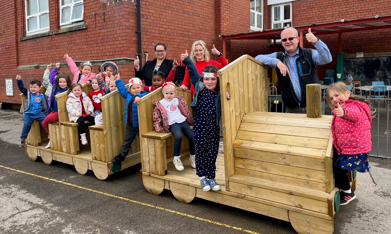 Community grant awarded for school play equipment in Caerphilly ...