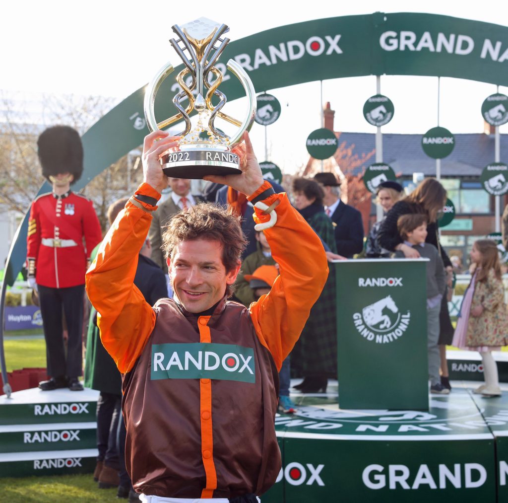 Grand National winner to judge Royal Welsh Supreme Horse Championship ...