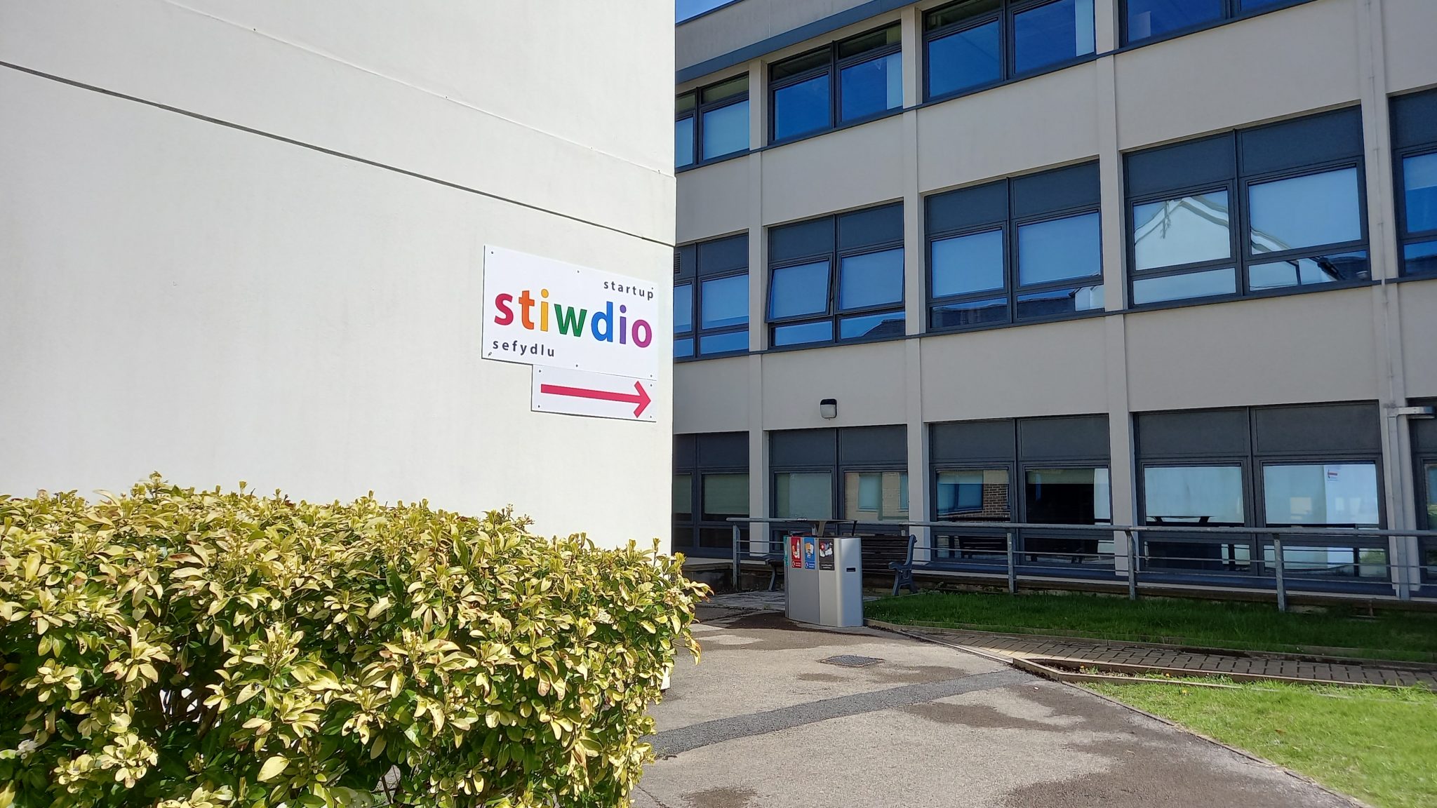 USW leading on projects to expand region’s creative sector - Herald.Wales