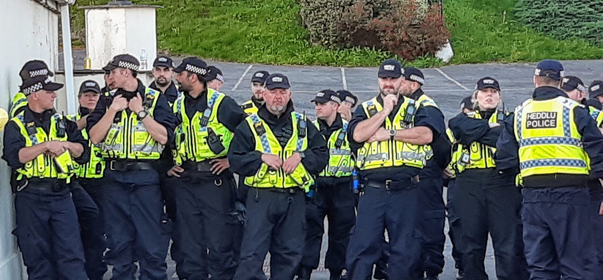 Stradey Park Hotel: Five arrested at protests as police call for calm ...
