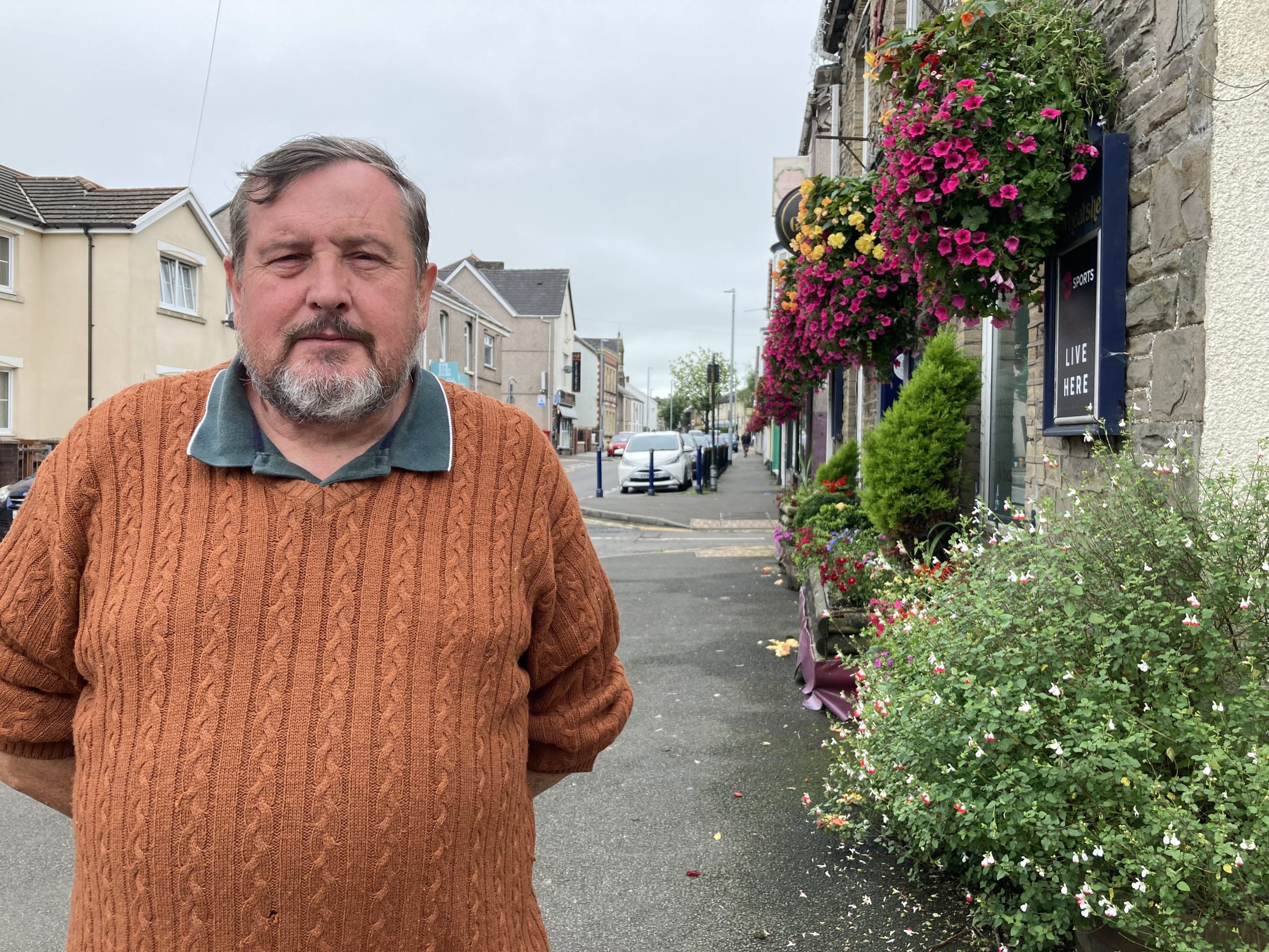 Swansea councillor calls for review of town and community council's ...