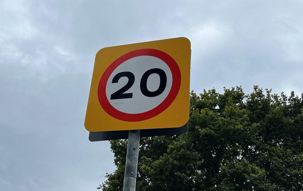 Change of course over Wales’ 20mph speed limit - Herald.Wales