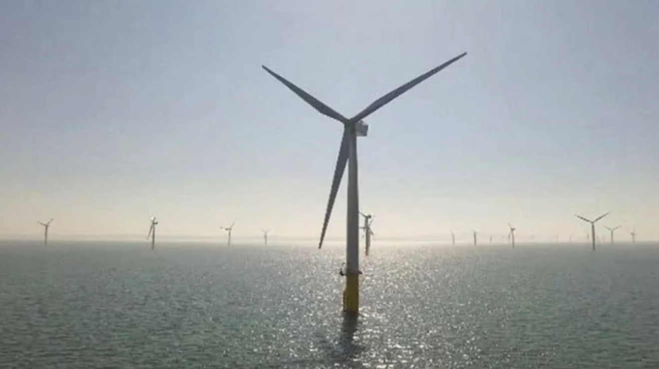 Wales secures major offshore wind wins in record UK clean energy ...