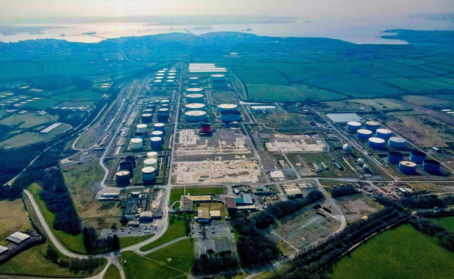 Major hydrogen fuel scheme could be up-and-running in Milford Haven in ...