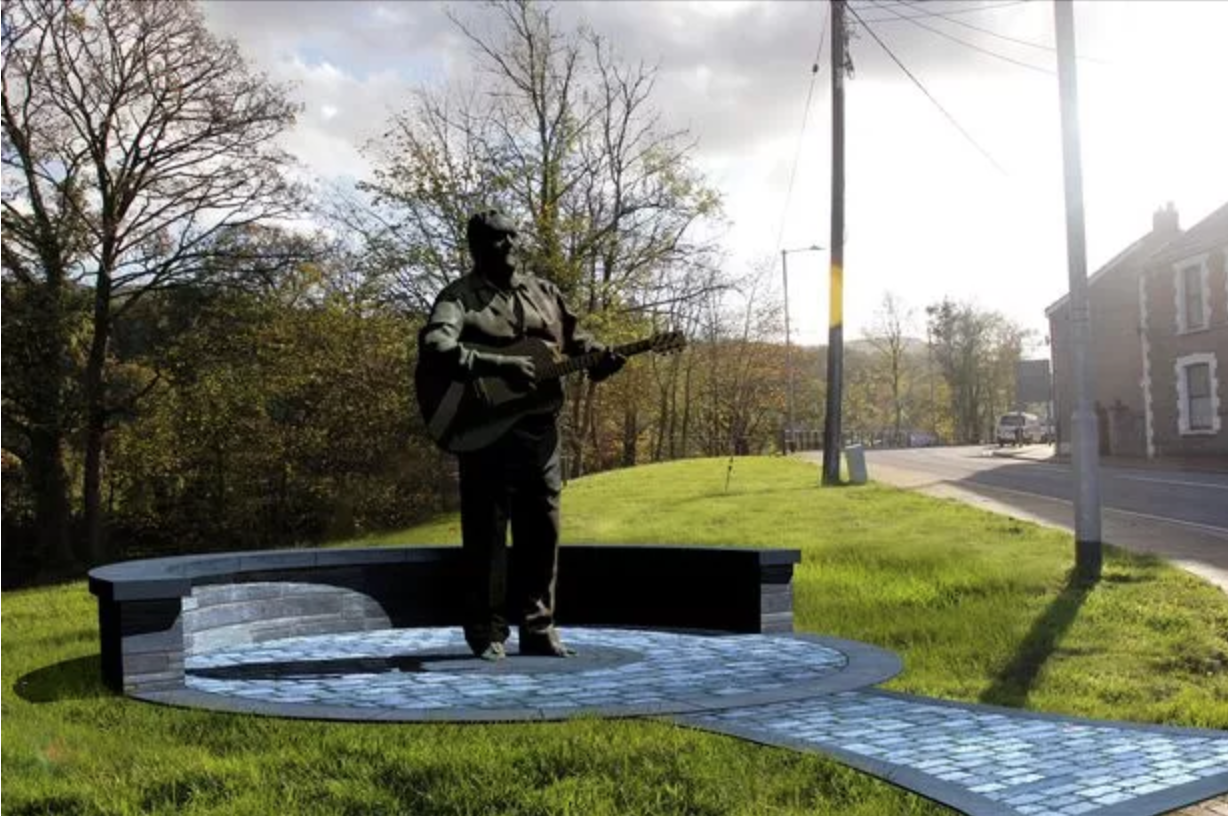 Statue honouring iconic Max Boyce to be unveiled in Glynneath - Herald ...