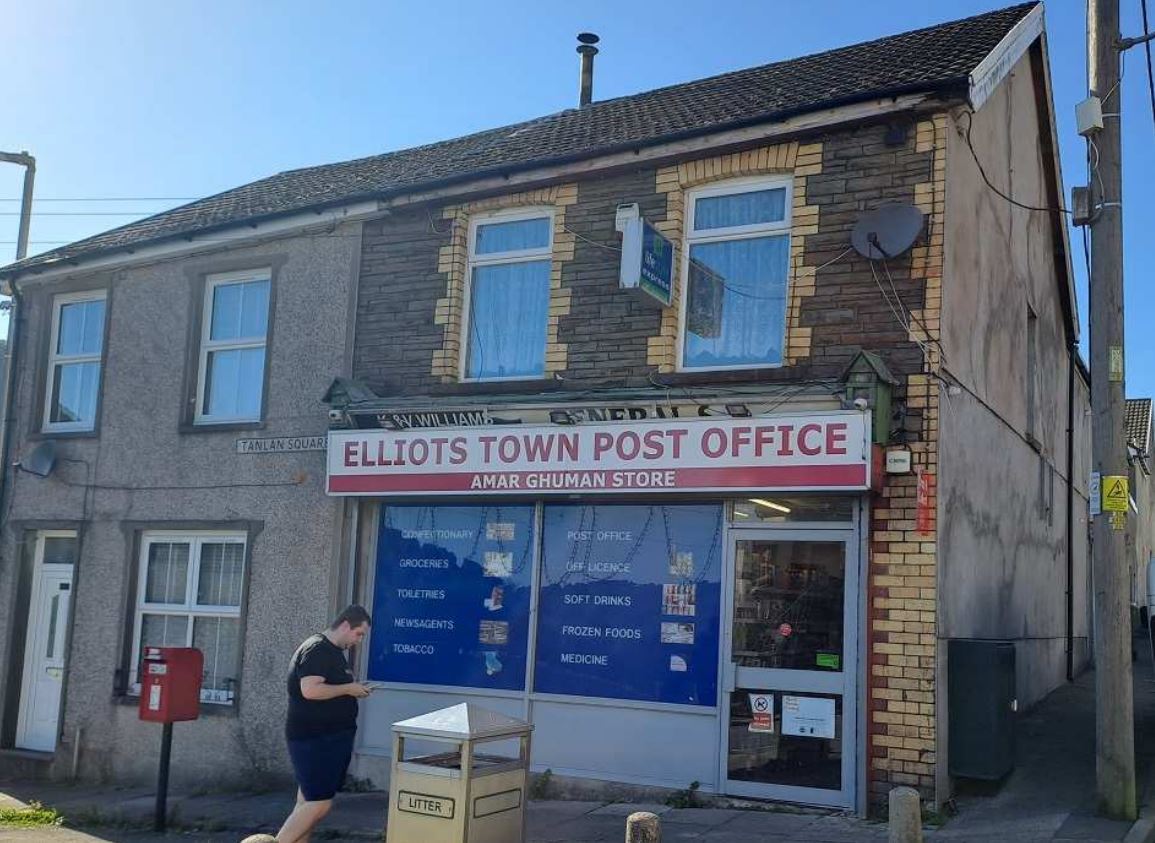 Plans lodged to convert village's post office and shop into 'hot food ...