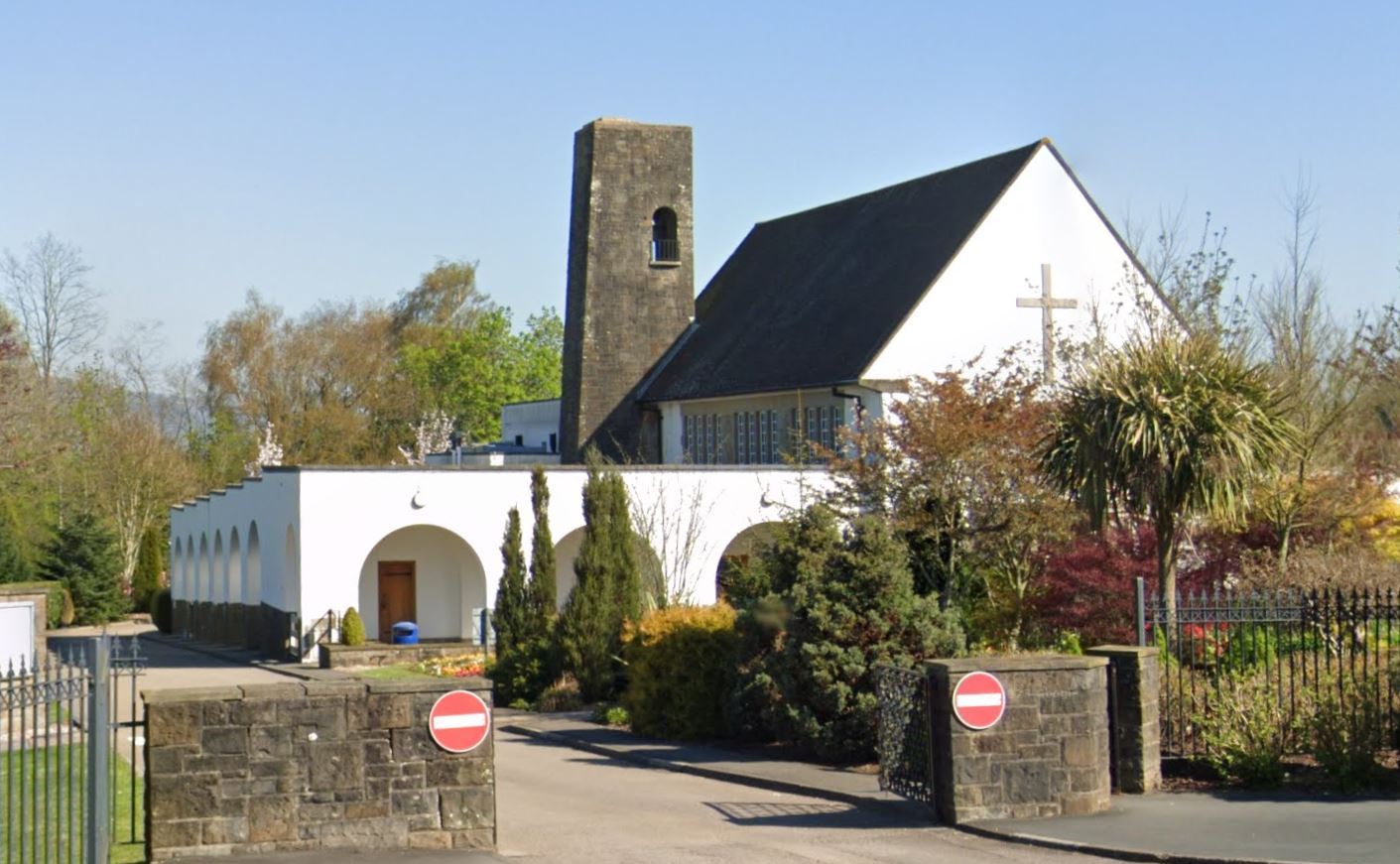Rooftop solar panels could help power Gwent Crematorium - Herald.Wales