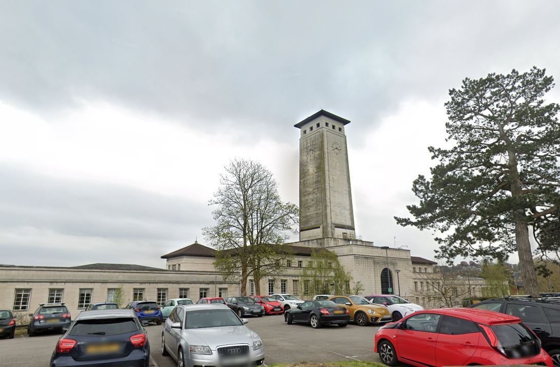 Plans for 1,050 homes outside city hit public transport snag - Herald.Wales