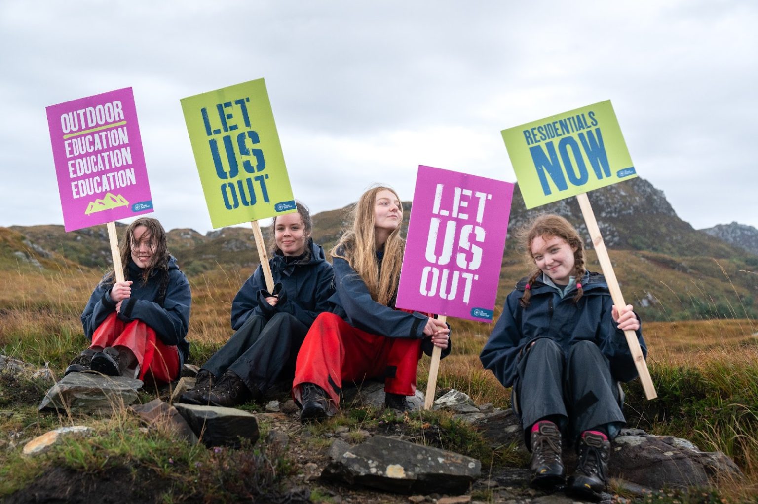 Teenagers scale Welsh mountains to demand more outdoor learning ...
