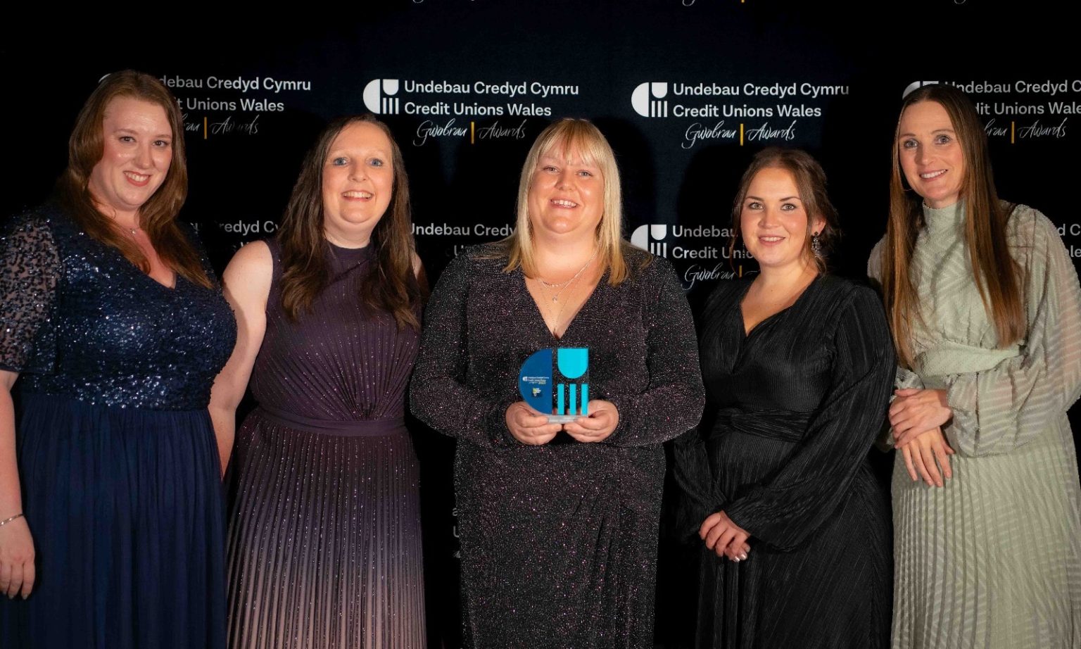 Corneli Primary School receive Credit Union award - Herald.Wales