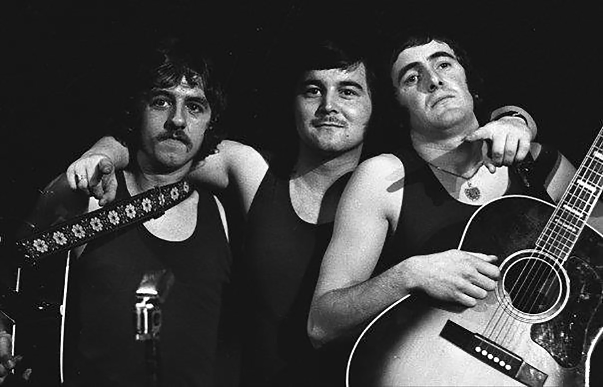 Show celebrating courage and songwriting genius of Sbardun was ...