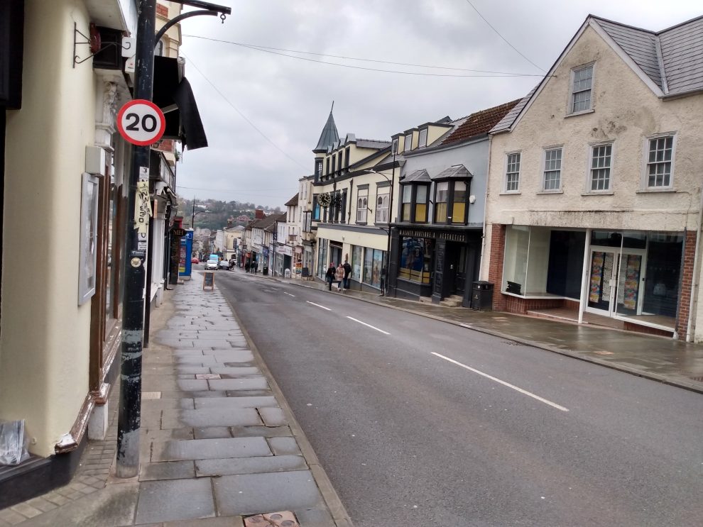 Nearly 300 road signs in Gwent discarded after introduction of 20mph ...