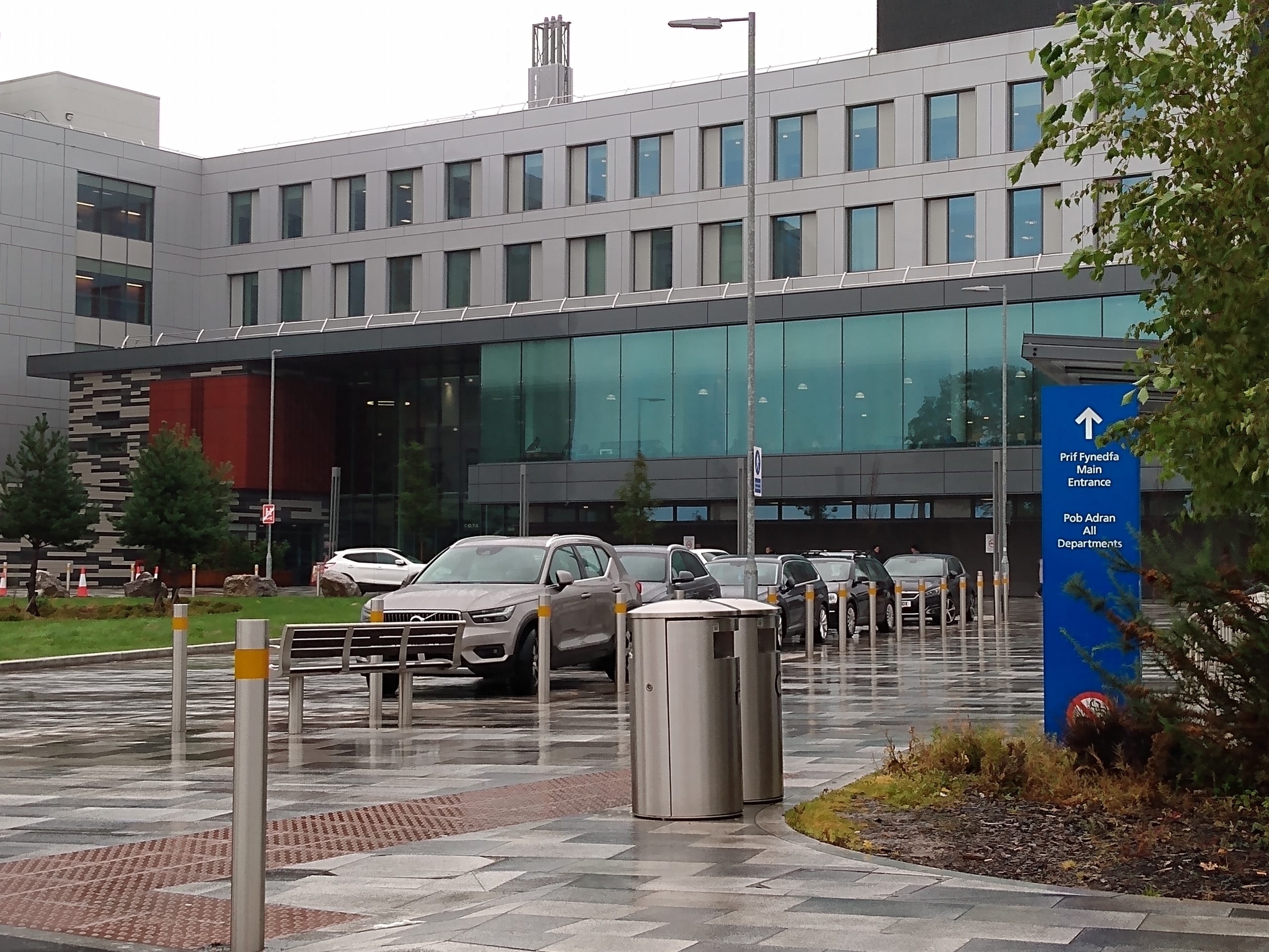 Mortuary at Grange Hospital faces partial accreditation loss after body ...