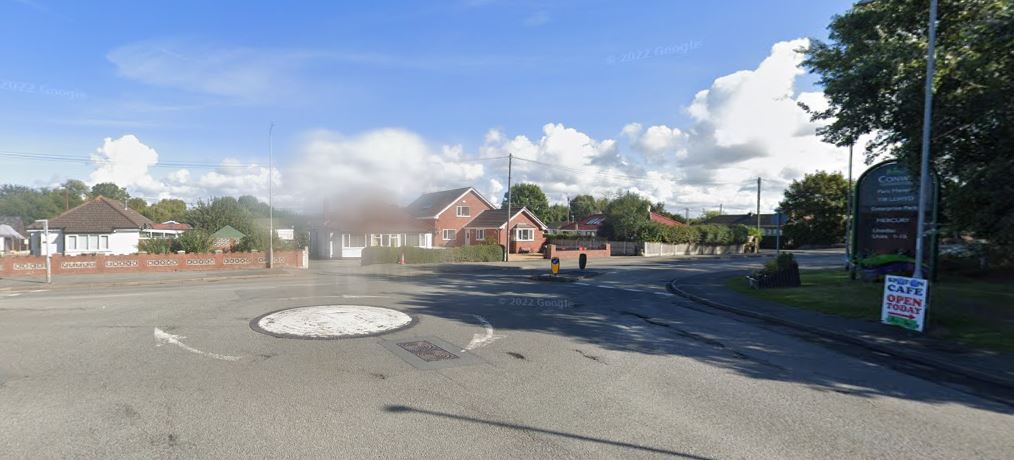 'Dangerous' mini-roundabouts set to be removed - Herald.Wales