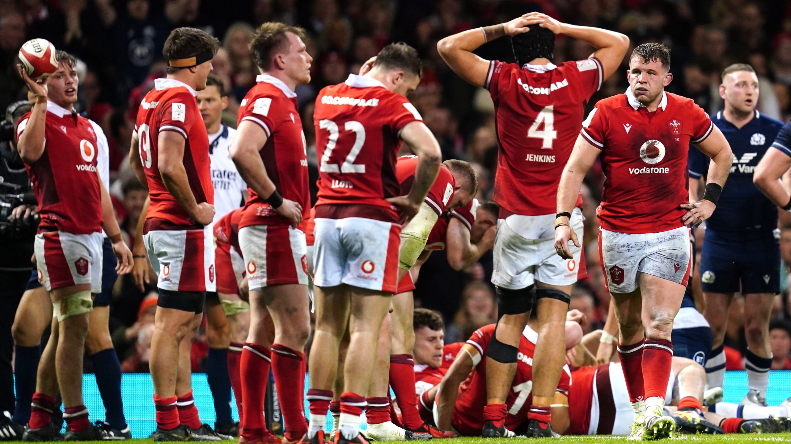 Wales 26-27 Scotland: Narrow triumph over Wales in nail-biting Six ...