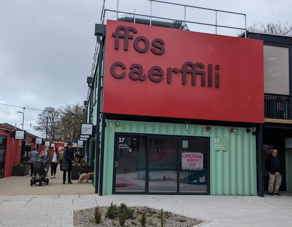 Doubters should eat 'humble pie' over new Ffos Caerffili market’s ...