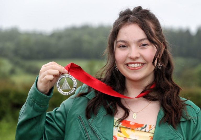 Alys Hedd Jones wins the Drama Medal at Eisteddfod yr Urdd Maldwyn ...