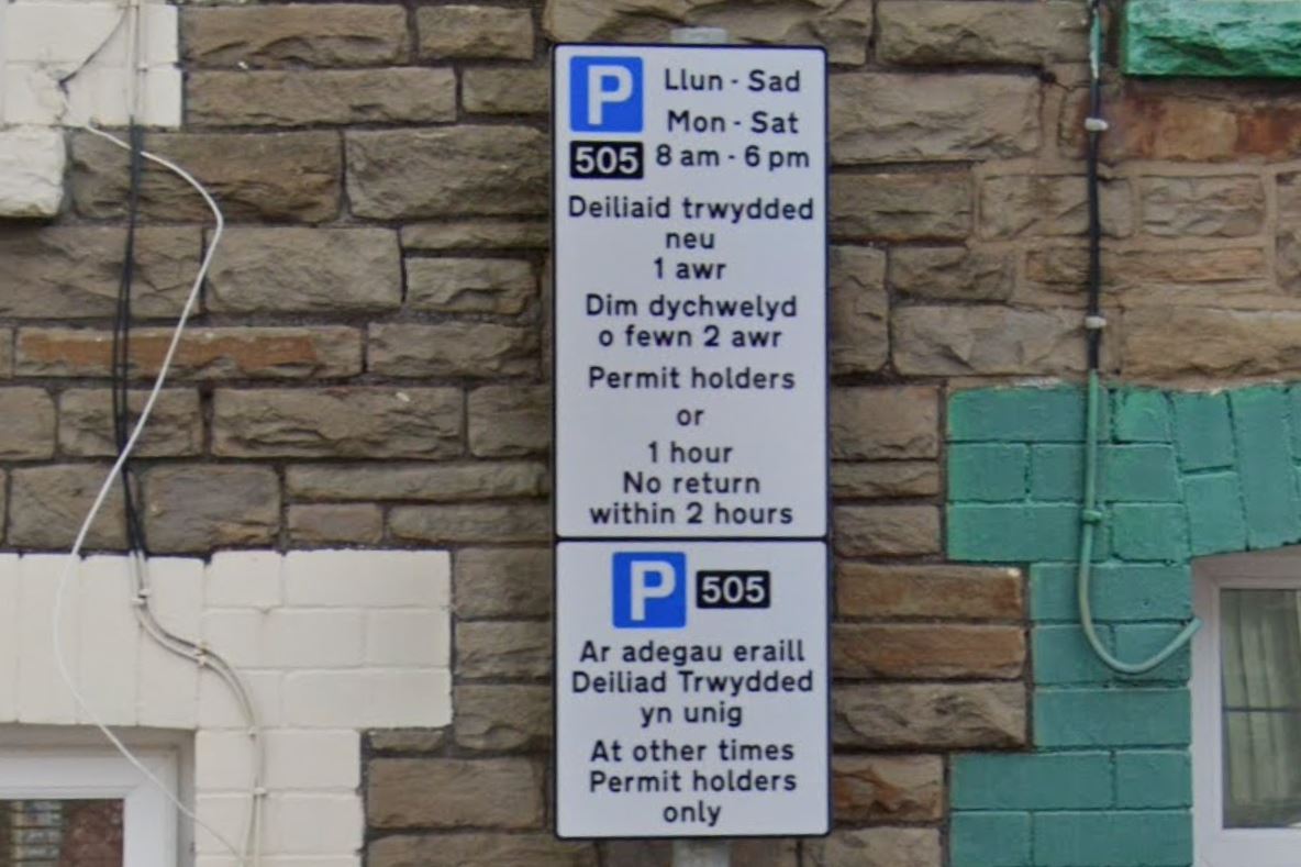 Councillors back extending rules on resident parking spaces - Herald.Wales