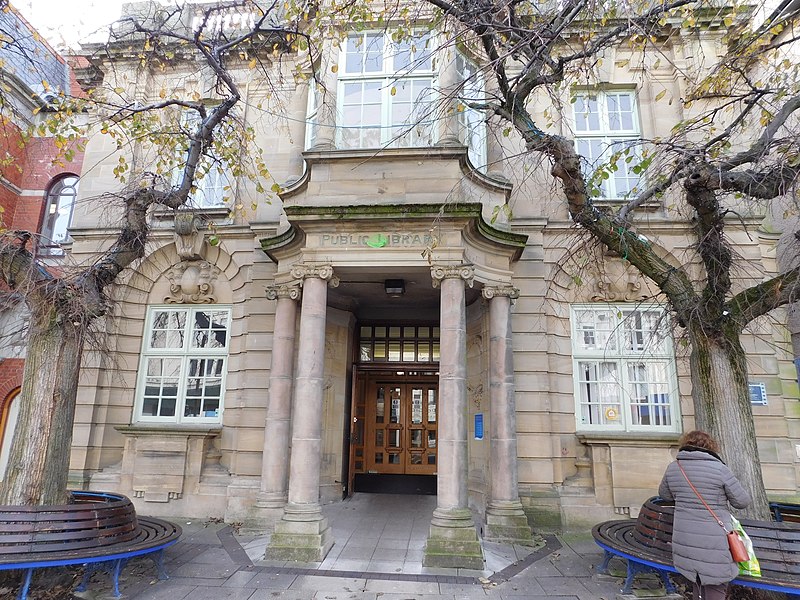 'Contentious' plans to move Llandudno Library and tourist information ...