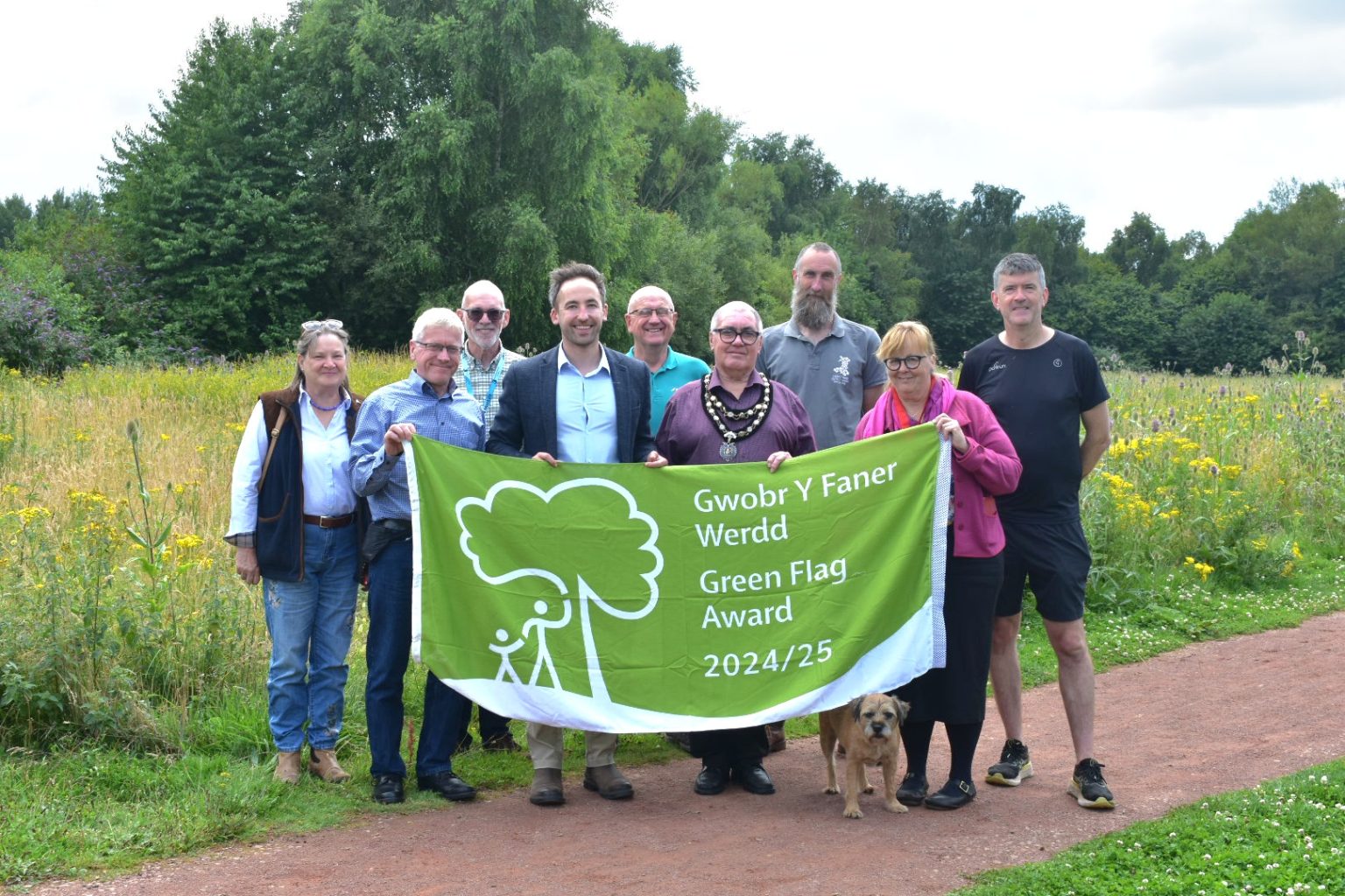 Green Flag status awarded to Rogiet Countryside Park - Herald.Wales