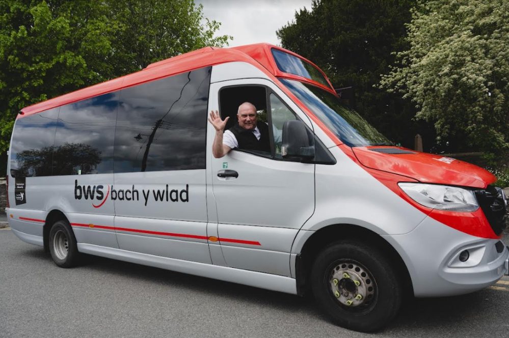 Bws Bach y Wlad: Your ticket to a convenient summer - Herald.Wales