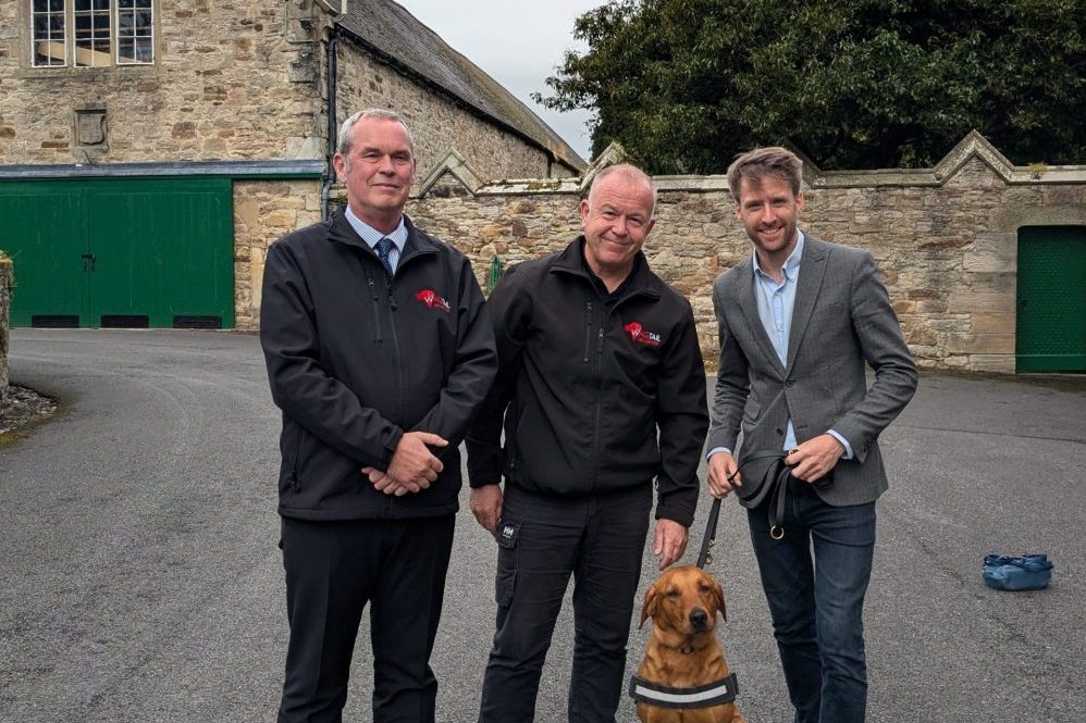 Sam Rowlands MS visits award winning North Wales business - Herald.Wales