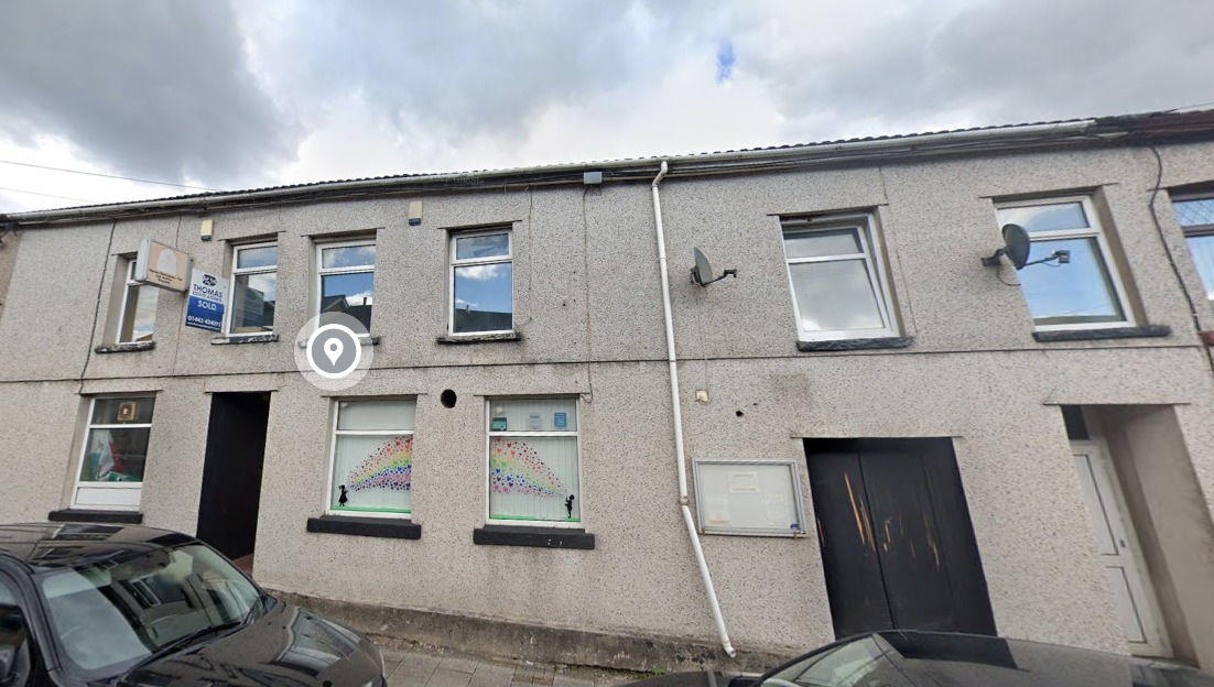 Former workingmen's club in Rhondda could be converted into flats ...