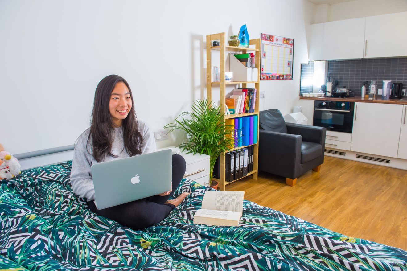 Cardiff Sixth Form College named Boarding School of the Year - Herald.Wales